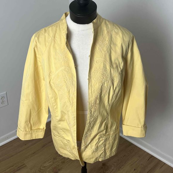 Chico's | Jackets & Coats | Nwt Chicos Banana Cream Basic Embroidered ...